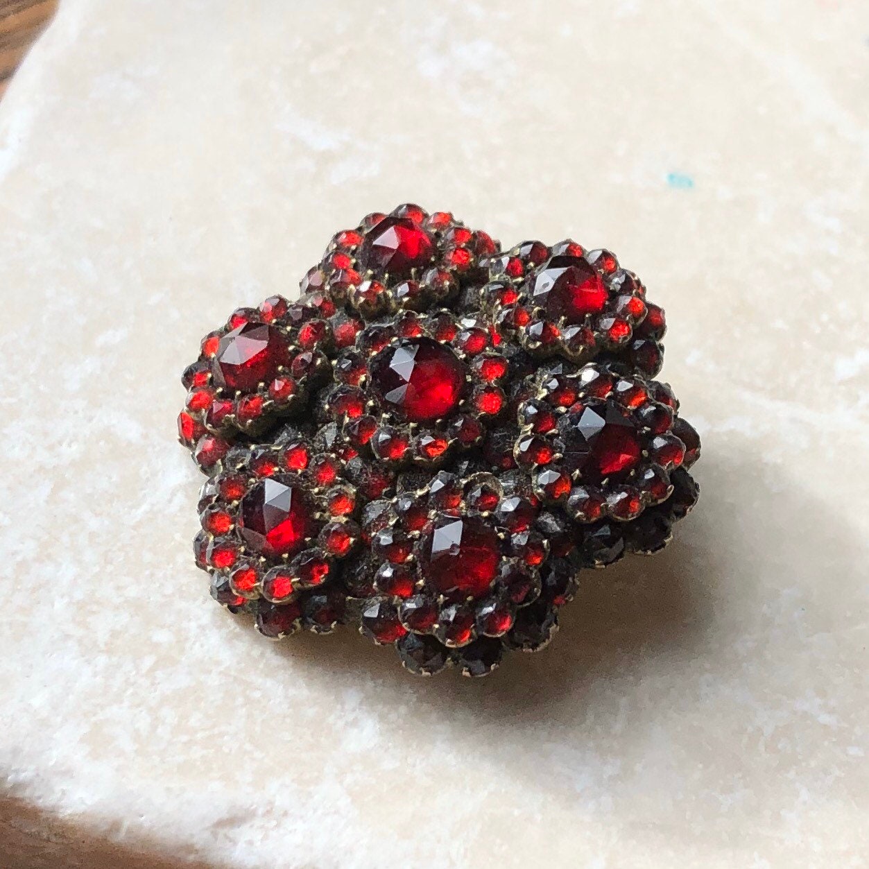 Vintage Yellow Metal Garnet Cluster Brooch - Etsy