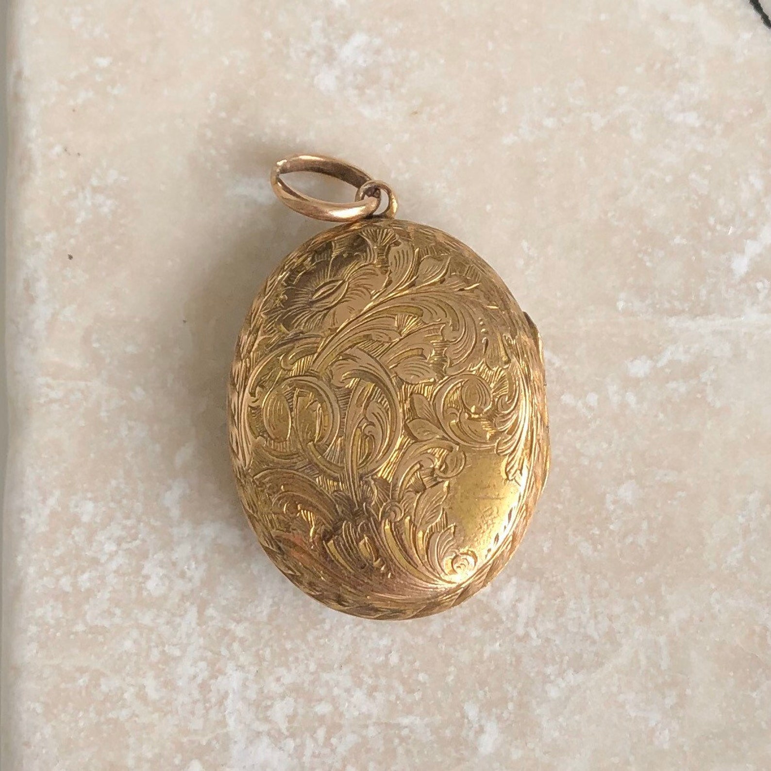 Vintage 9 Carat Gold Memorial Locket - Etsy