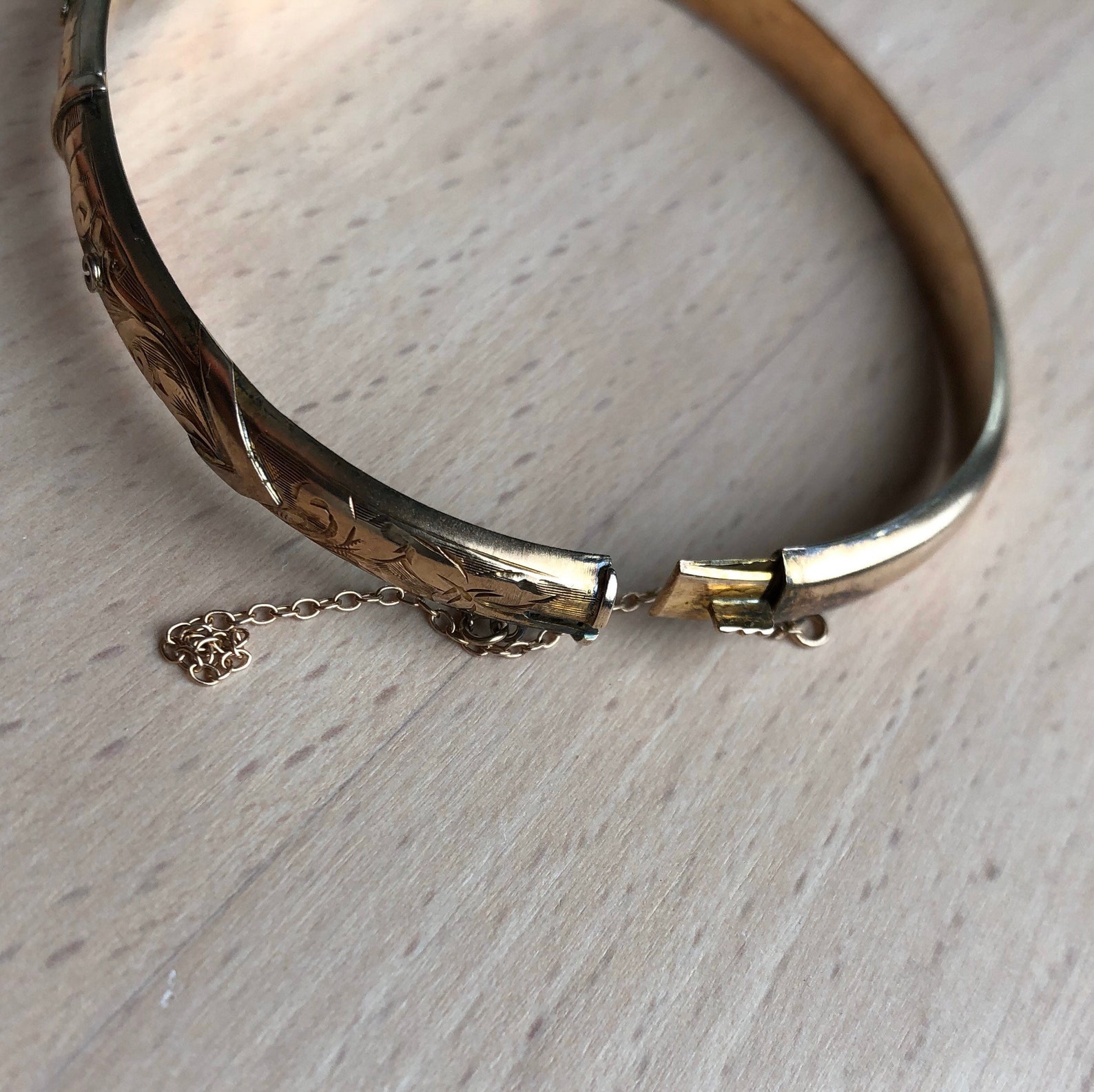 Antique 9 Carat Gold Bangle - Etsy