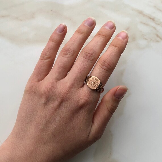 Vintage 9 Carat Rose Gold Signet Ring with ‘JJS’ Engr… - Gem