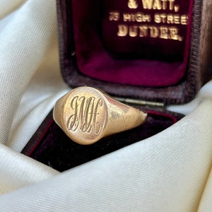 Chunky Vintage 9ct Gold Signet Ring - Etsy