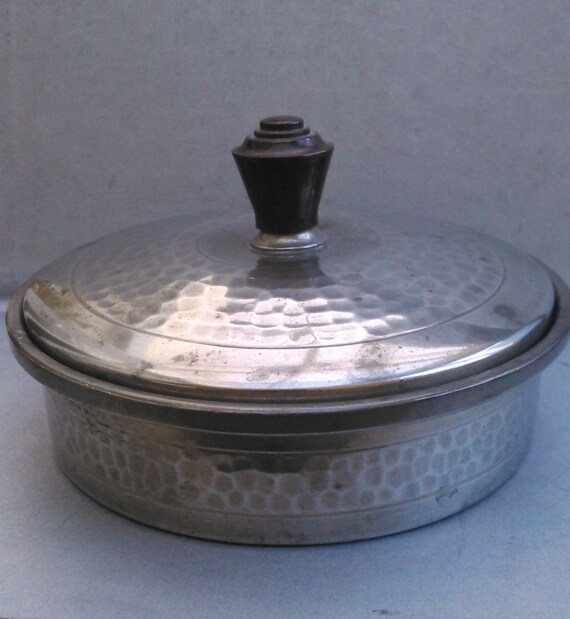 Knighthood Old English Pewter Lidded Hammered Trinket Dish | Etsy