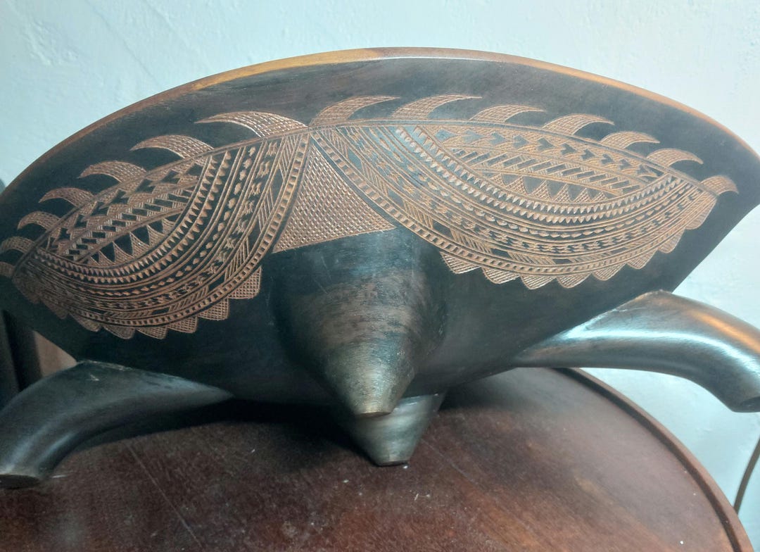 Kava Bowl Handcrafted Decorated With Incised Detail Large 18 Inches ...