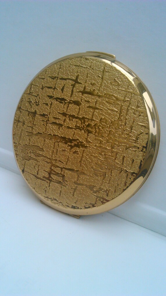Stratton Convertible Compact Gold Coloured abstract … - Gem