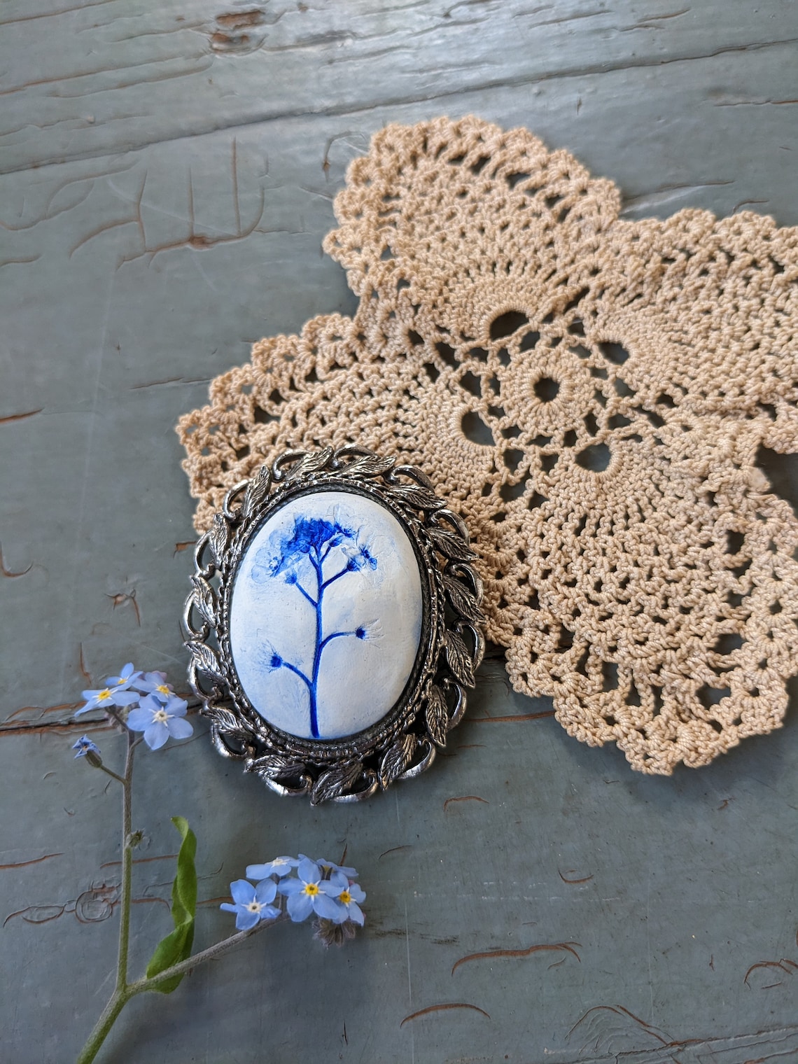 Vintage Inspired Forget Me Not Flower Statement Brooch - Etsy