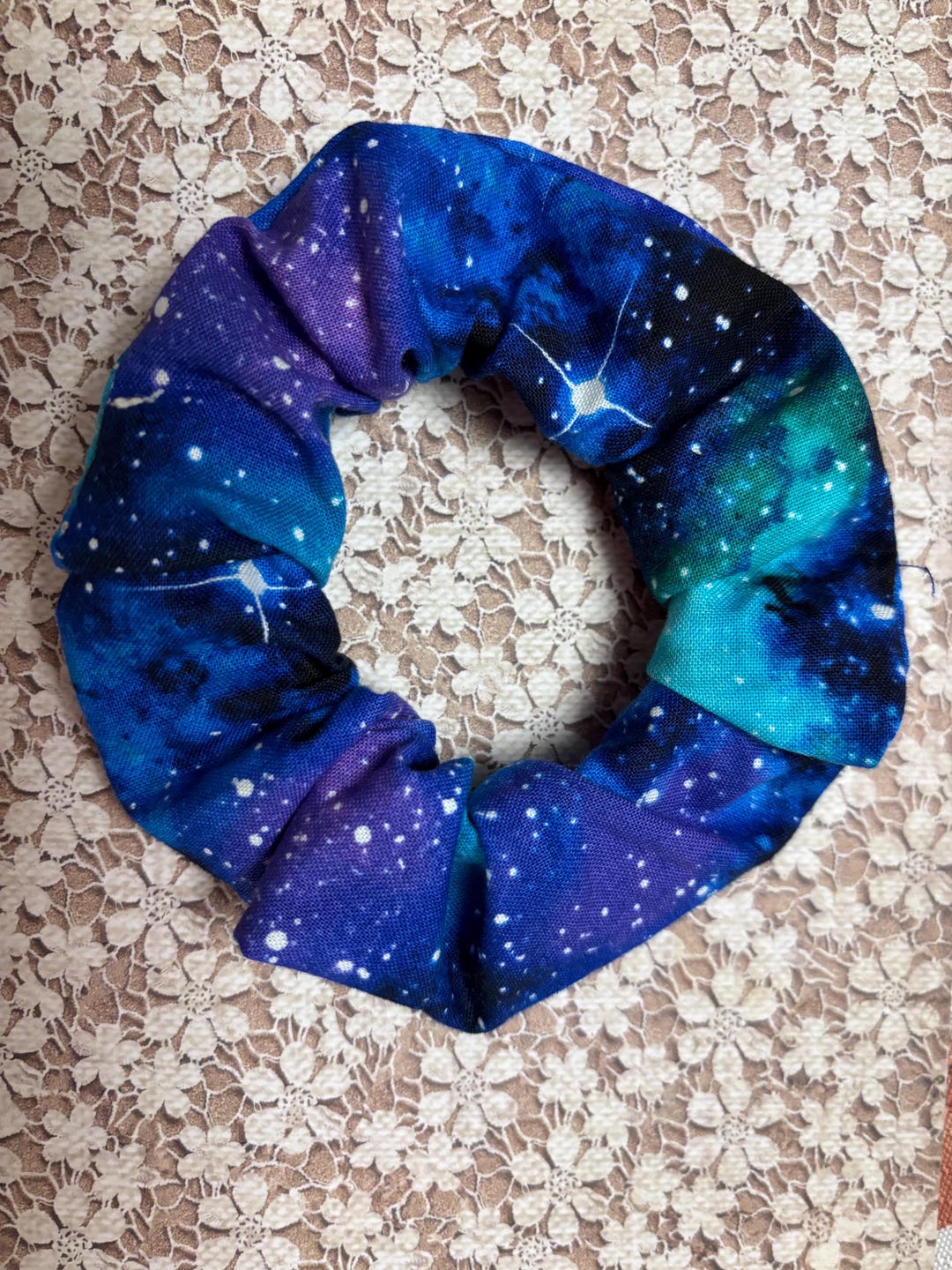 Galaxy Scrunchie Solar System Planets Fabric Hair Scrunchie Ponytail ...