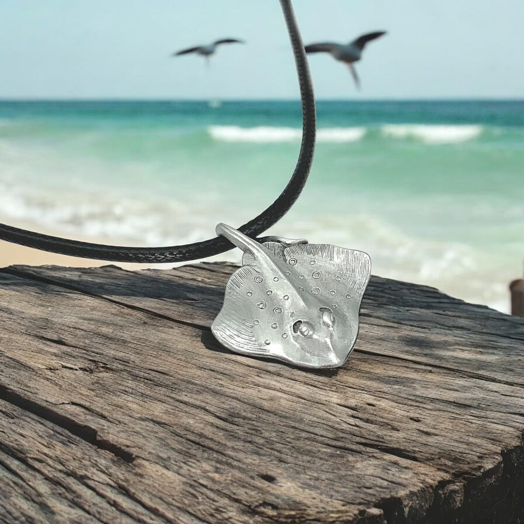 Pewter Stingray Necklace: Ocean Sea Life Pendant, Scuba Diver Gift - Etsy