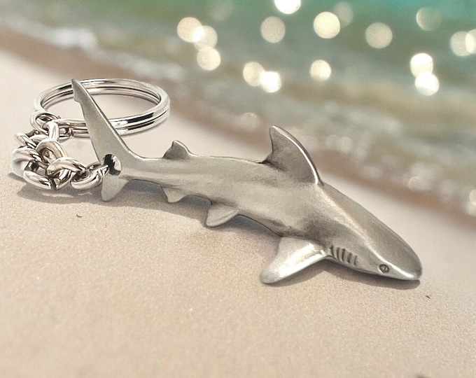 Hand-carved Wood Shark Keychain - Unique Sea Animal Art - Gift Idea - Etsy