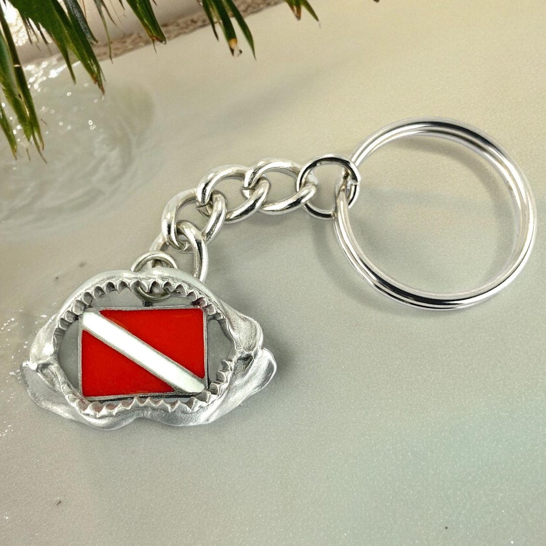 Shark Jaw Keychain for Men and Women - Shark Tooth Key Fob, Scuba ...