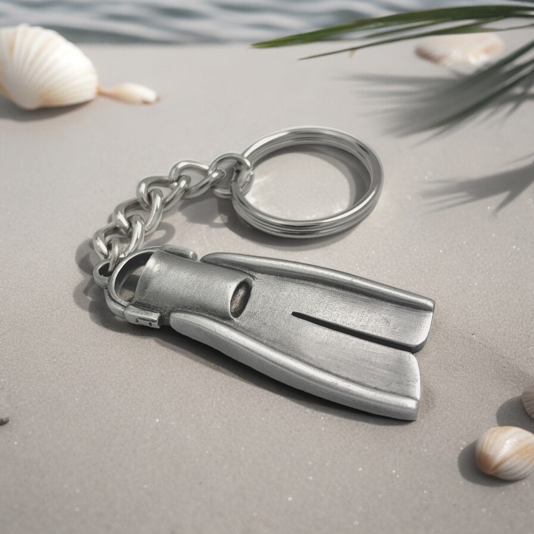Diving Keychain for Men and Women - Dive Fin Keychain Big Blue Jewelry ...