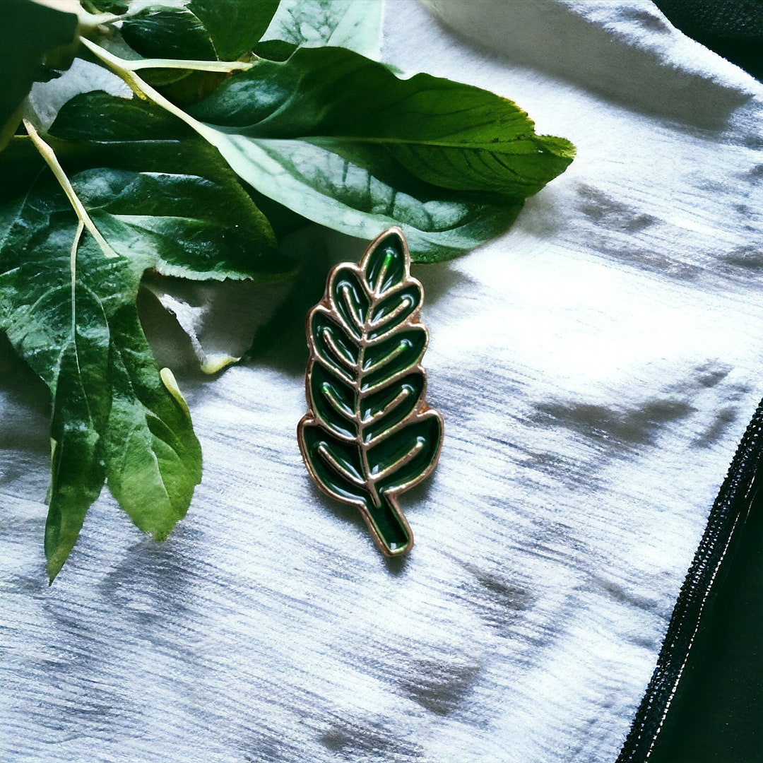 Green Leaf Enamel Pin Gold and Green Plant Pin - Etsy