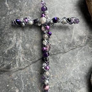 Christian Cross Wall Decoration Wire Beaded Crucifix Wall Hanging ...