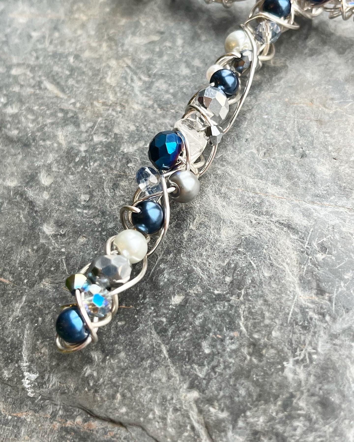 Christian Cross Wall Decoration Wire Beaded Crucifix Wall Hanging ...