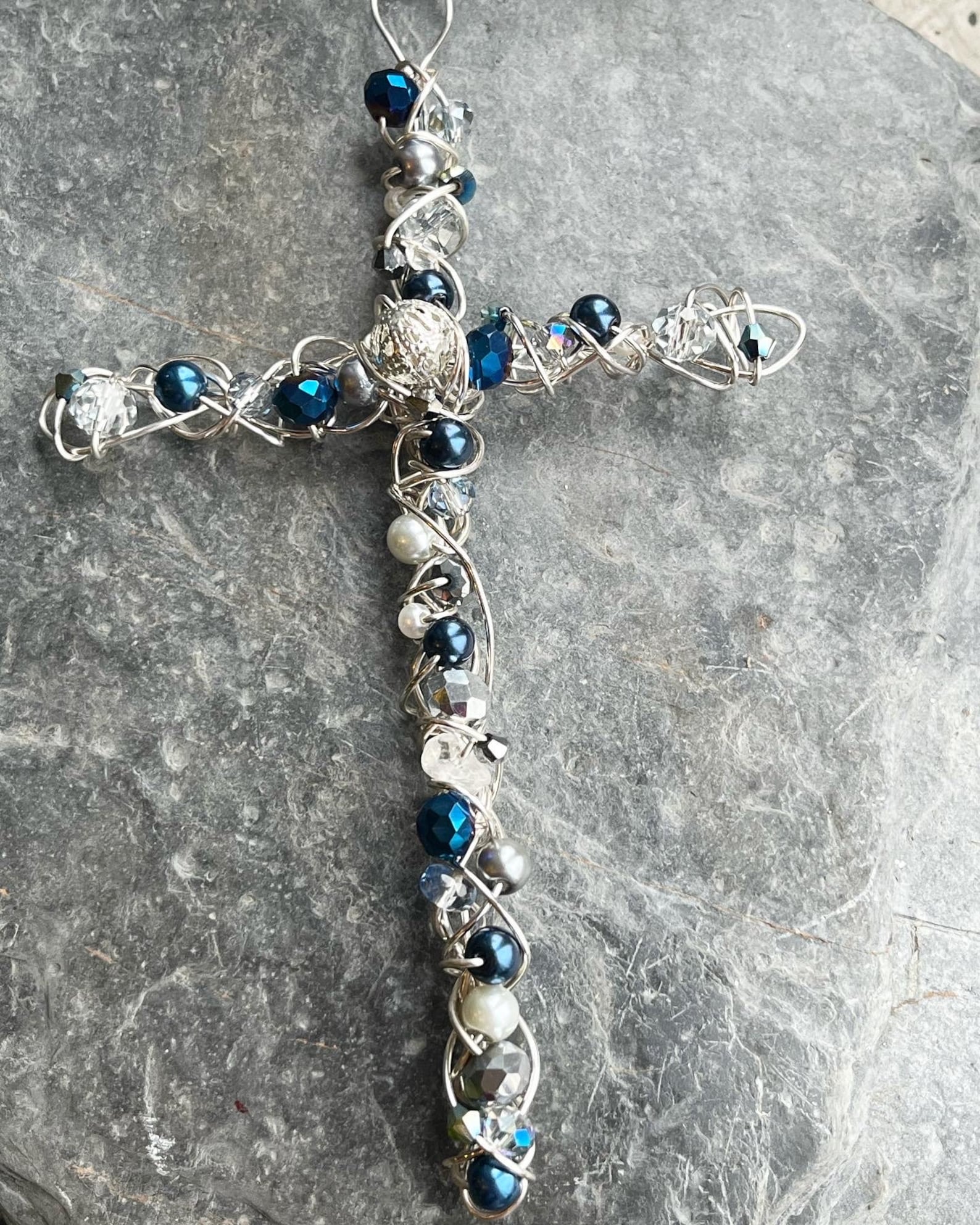 Christian Cross Wall Decoration Wire Beaded Crucifix Wall Hanging ...