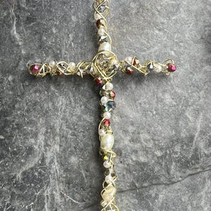 Christian Cross Wall Decoration Wire Beaded Crucifix Wall Hanging ...