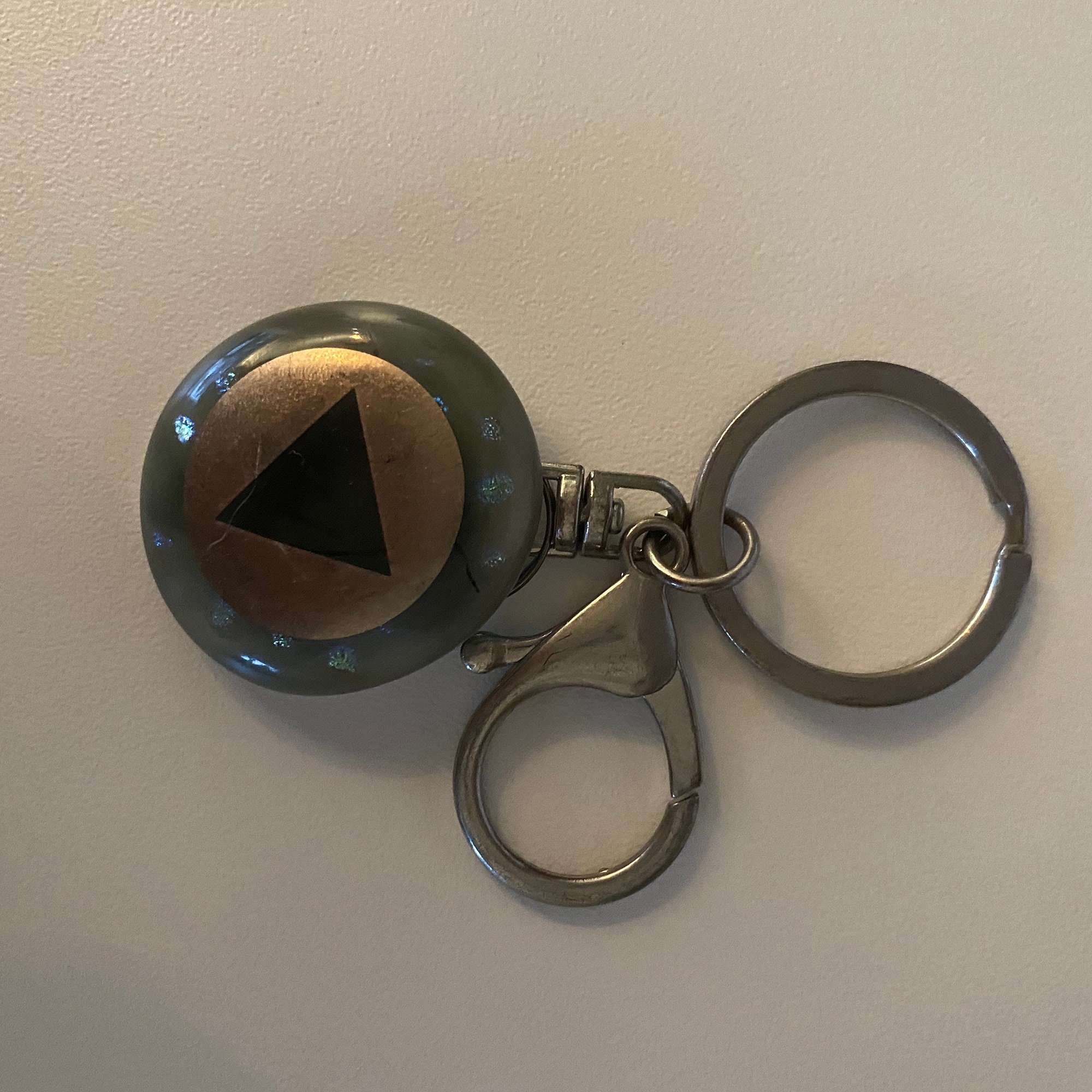 Platinum Serenity Prayer Token Triangle Symbol Recovery - Etsy