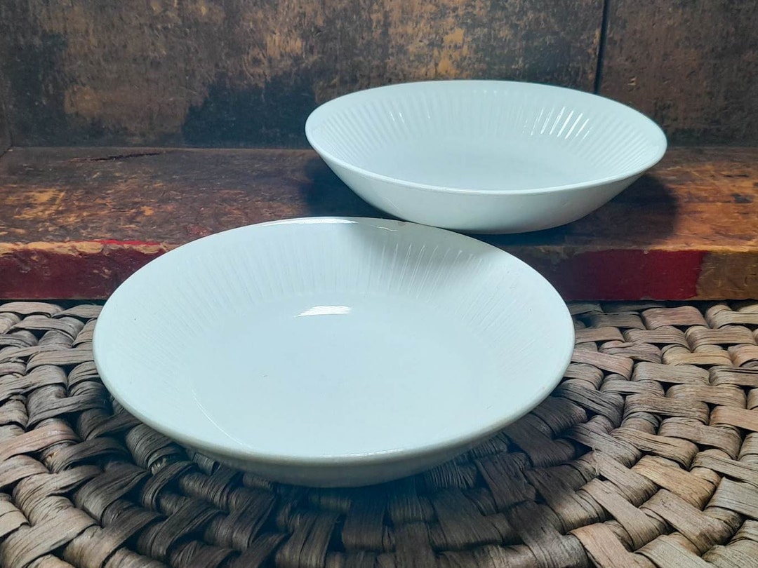 Two 2 5-1/8 Fruit Berry Dessert Bowls Johnson Brothers Athena White ...