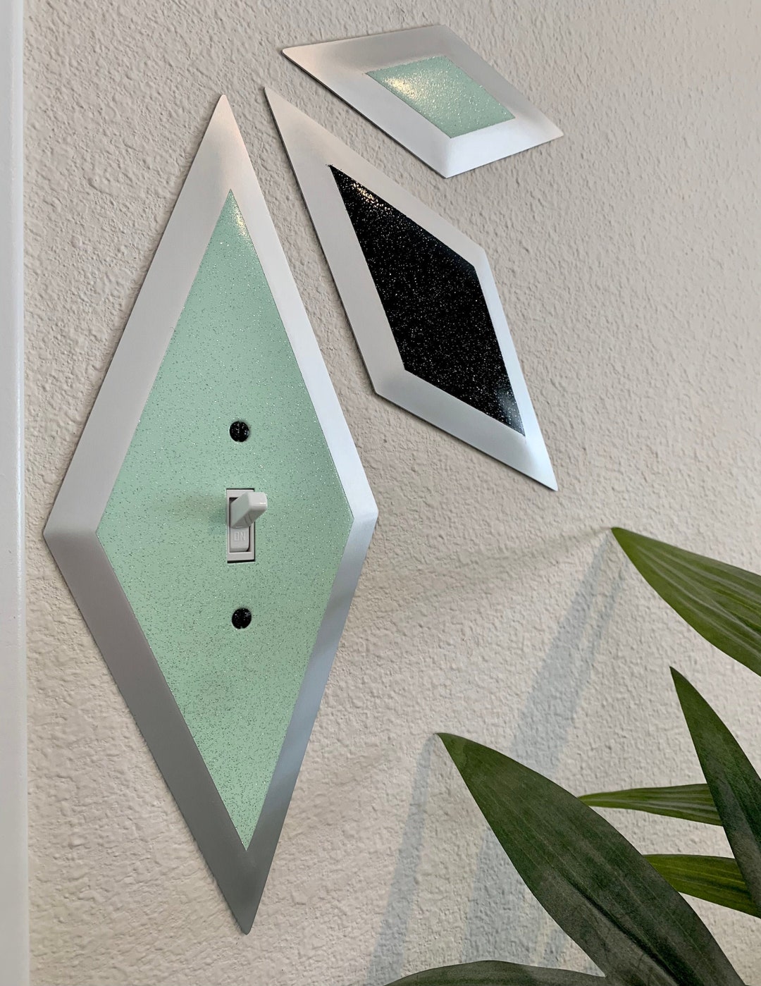 Diamundo Painted Deluxe Atomic Mid Century Diamond Light Switch Outlet ...