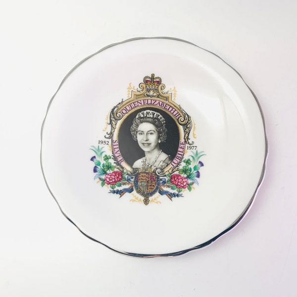 Queen Jubilee Plate - Etsy Canada