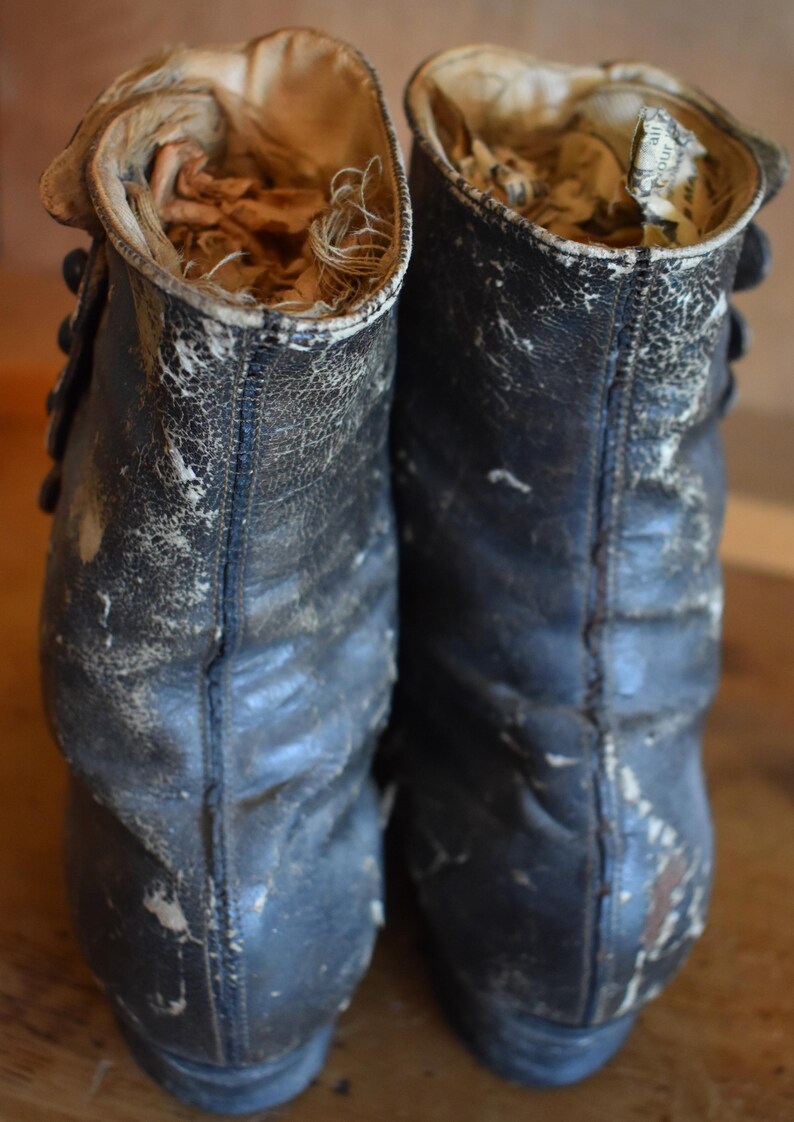 Antique Leather Womens Shoe Buttons up Boots Primitive Very Old - Etsy