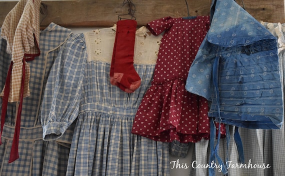 Antique ladies blue calico bonnet primitive - Gem