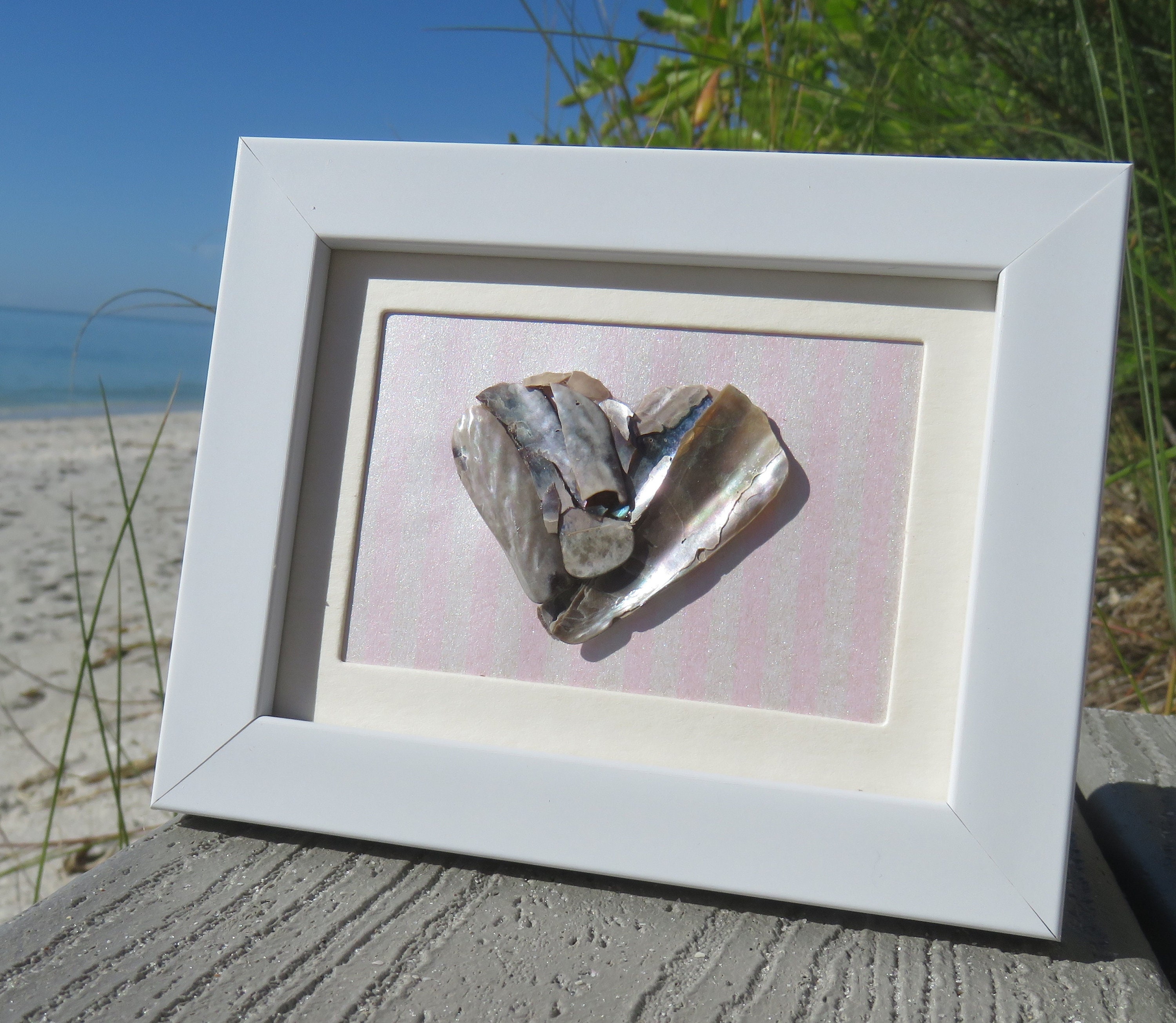 Tiny Frame Iridescent Pen Seashell Valentine Heart Pearly Pale Pink and ...