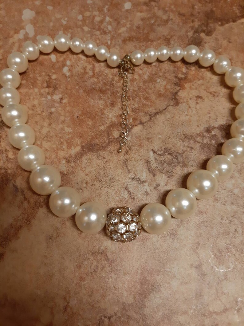 Vintage Large Faux Pearl and Rhinestone Necklace FREE SHIPPING - Etsy