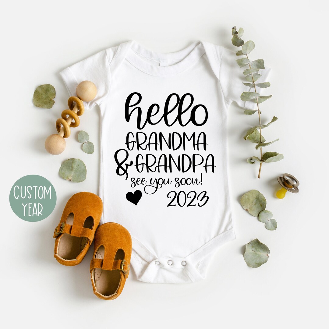 Custom Year Hello Grandma and Grandpa , Hello Grandparents Pregnancy ...