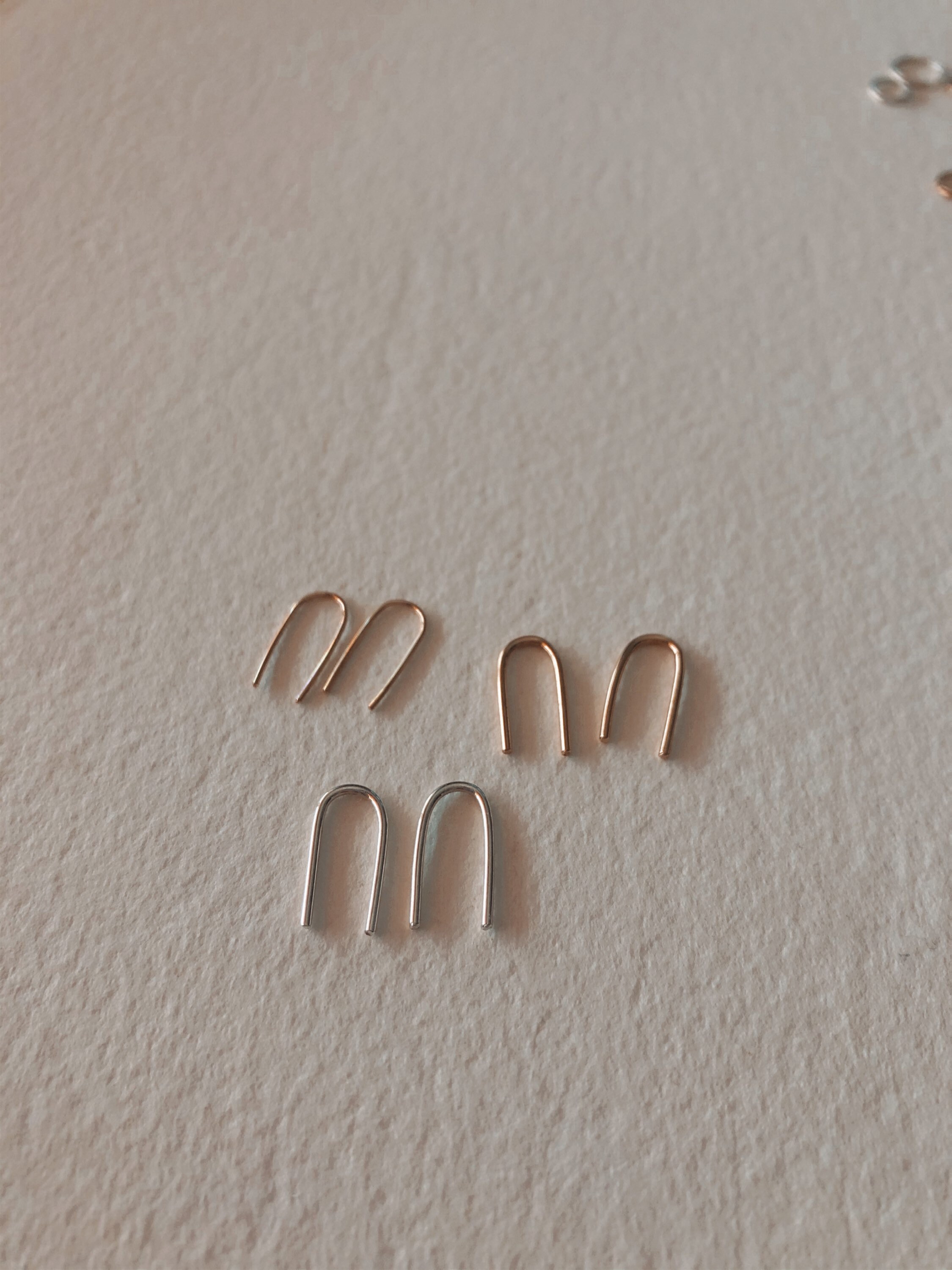 HARLEY Small Arc Threader Dainty Earrings / 18 or 22 Gauge / | Etsy