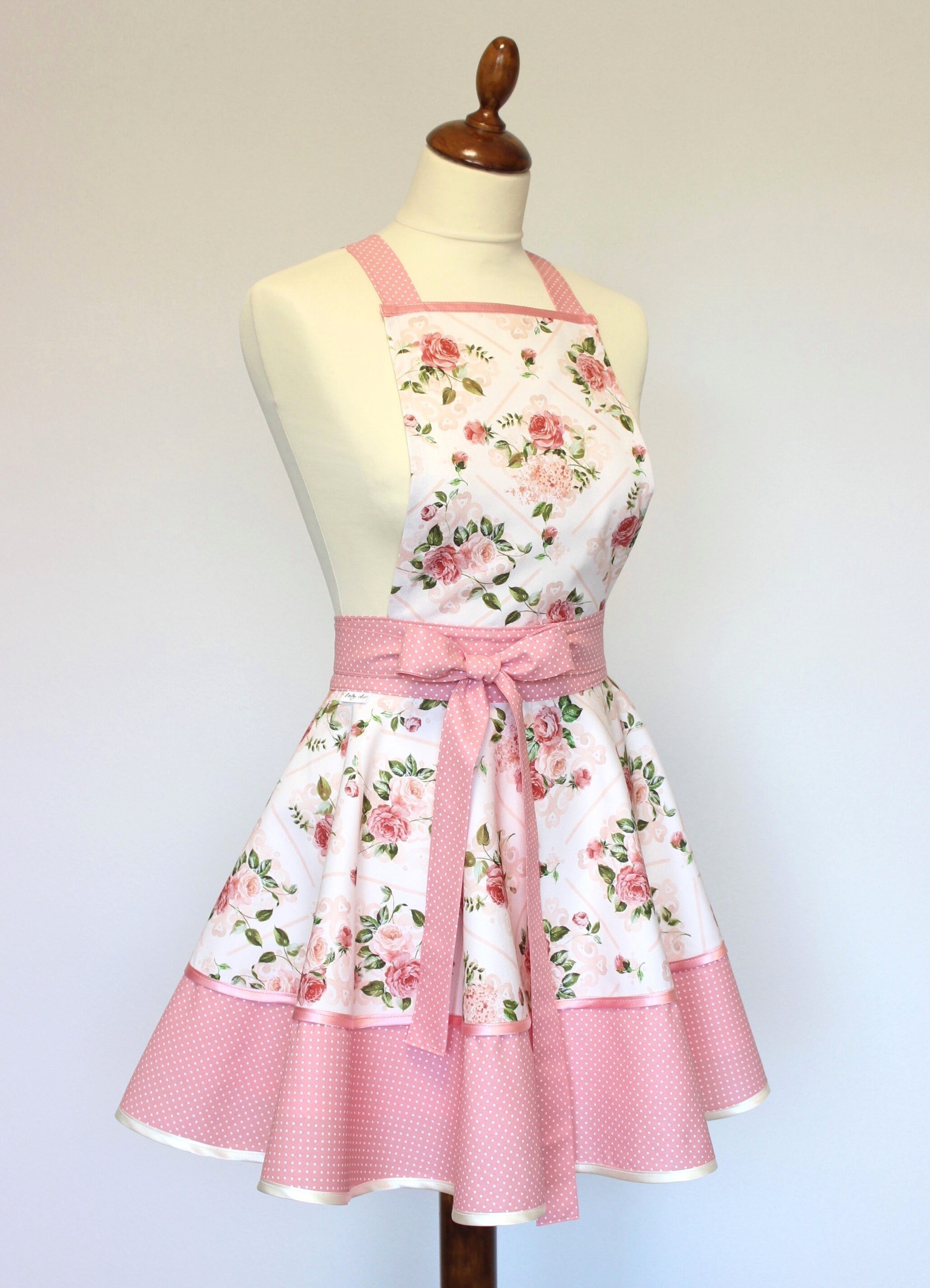 Apron CORAL Roseretro Apron Ladies Apronluxury Giftcottage - Etsy