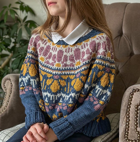 KNITTING PATTERN - Sunny Swoncho - Colorwork Knitting - Pdf KNITTING PATTERN - Sunny Swoncho - Colorwork Knitting - Pdf