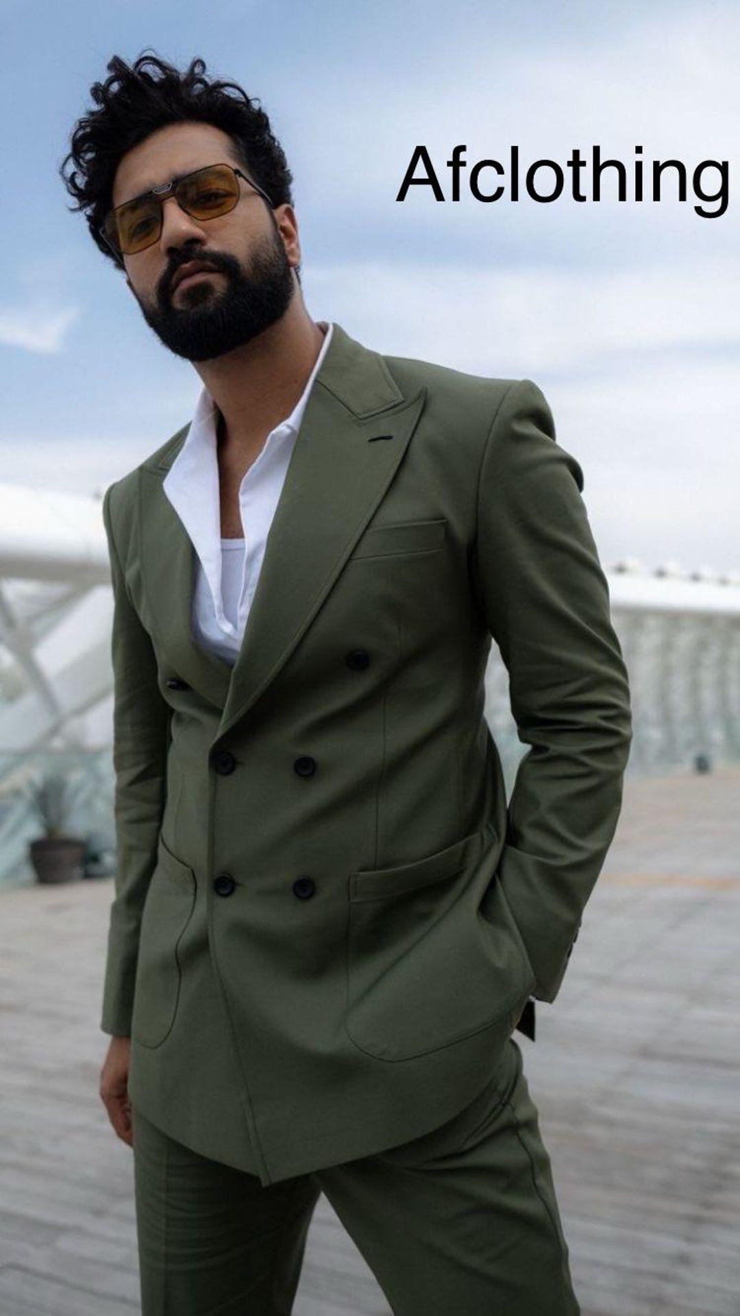 Sagae Green Double Breasted Suit: Men's 2-piece Terry Rayon Groom ...