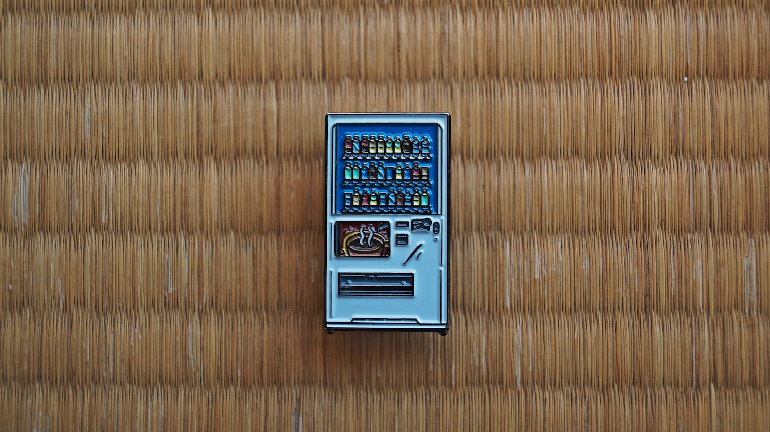 Japanese Vending Machine Soft Enamel Pin - White/red/blue/pink - Etsy