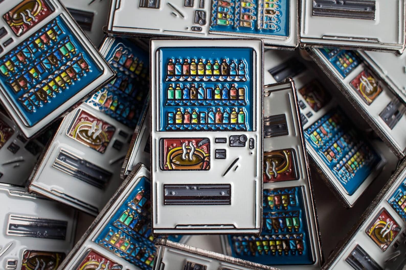 Japanese Vending Machine Soft Enamel Pin - White/red/blue/pink - Etsy