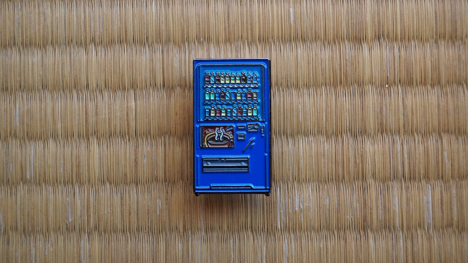 Japanese Vending Machine Soft Enamel Pin - White/red/blue/pink - Etsy