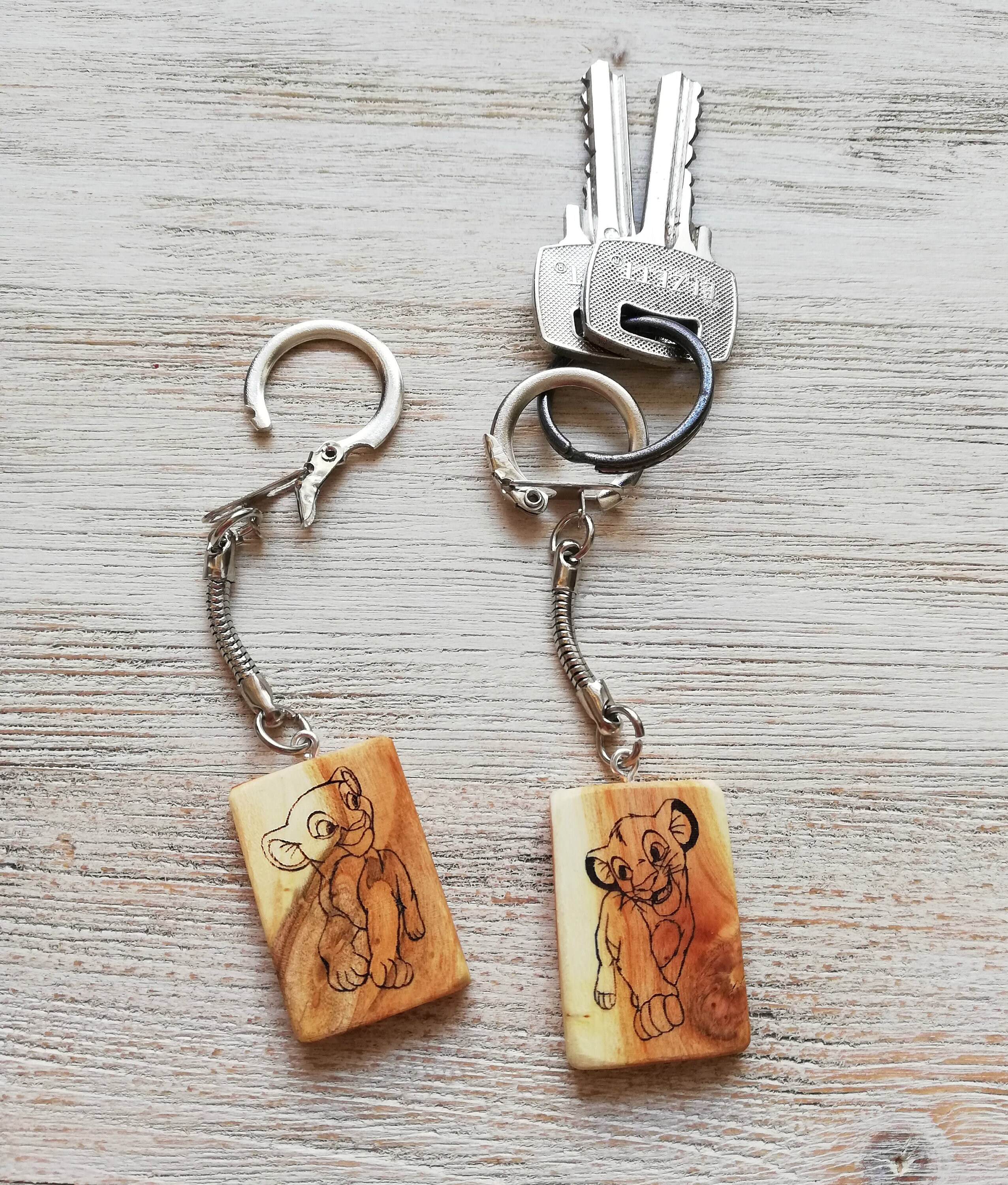 Wooden Keychain With Simba and Nala Engraving Lion King - Etsy