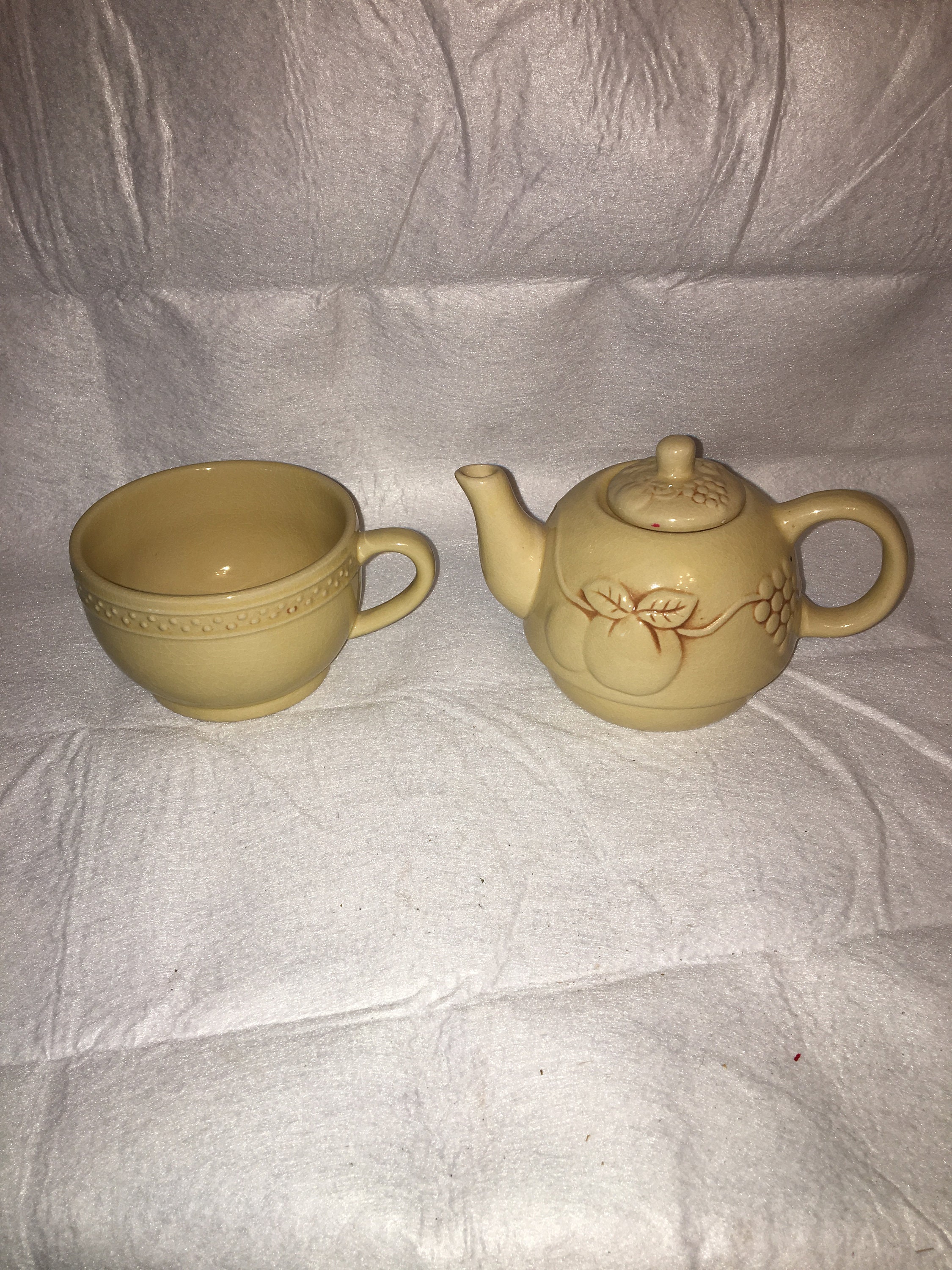 Vintage Stackable Teacup and Tea Pot - Etsy