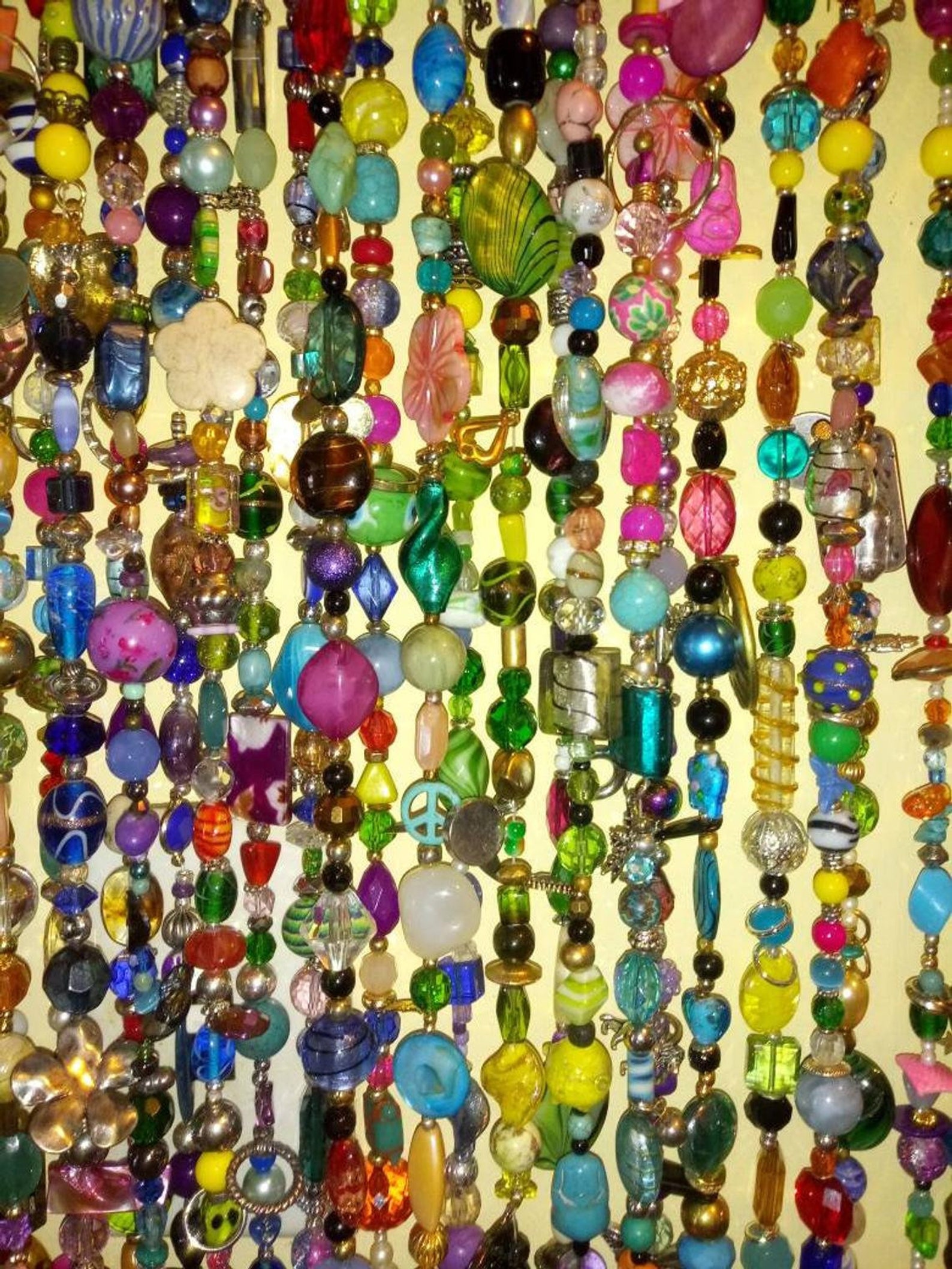 1/POUND Glass, Crystal, Gemstone Mixed Colors, and Shaped Beads Lot 6mm ...