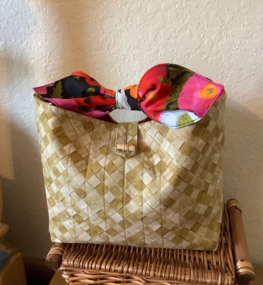 Quilted Knot Handle Bag: Button Closure, Stabilized Bottom - Etsy