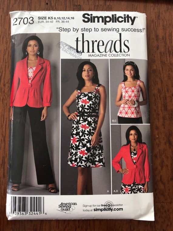Simplicity Threads Magazine Collection 2703 C.2009 UNCUT & FF - Etsy Canada