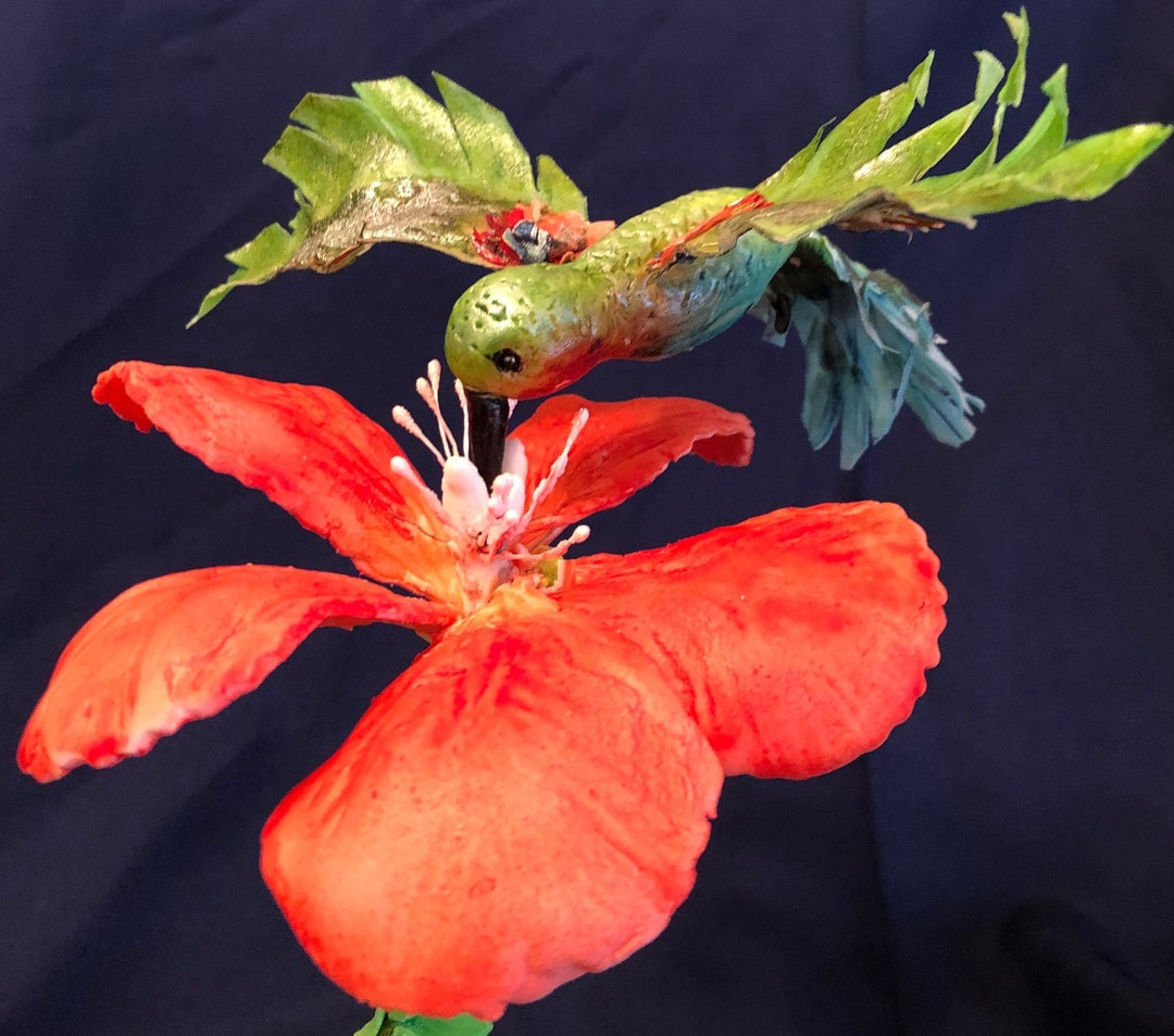 3D Hummingbird Edible Cake Topper / Hibiscus Fondant Sugar / Edible ...