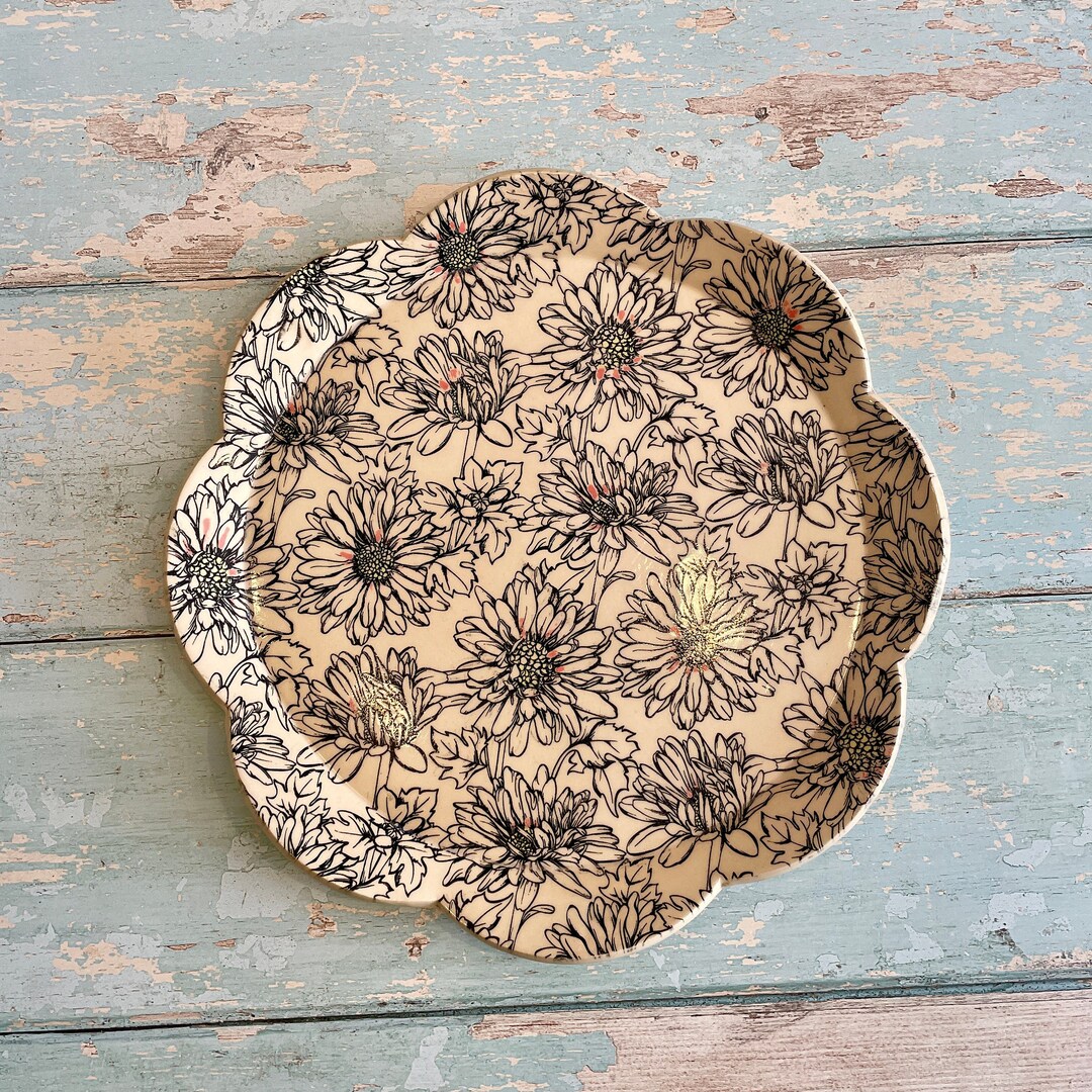 Large Daisy Plate, Floral Ceramic Platter - Etsy