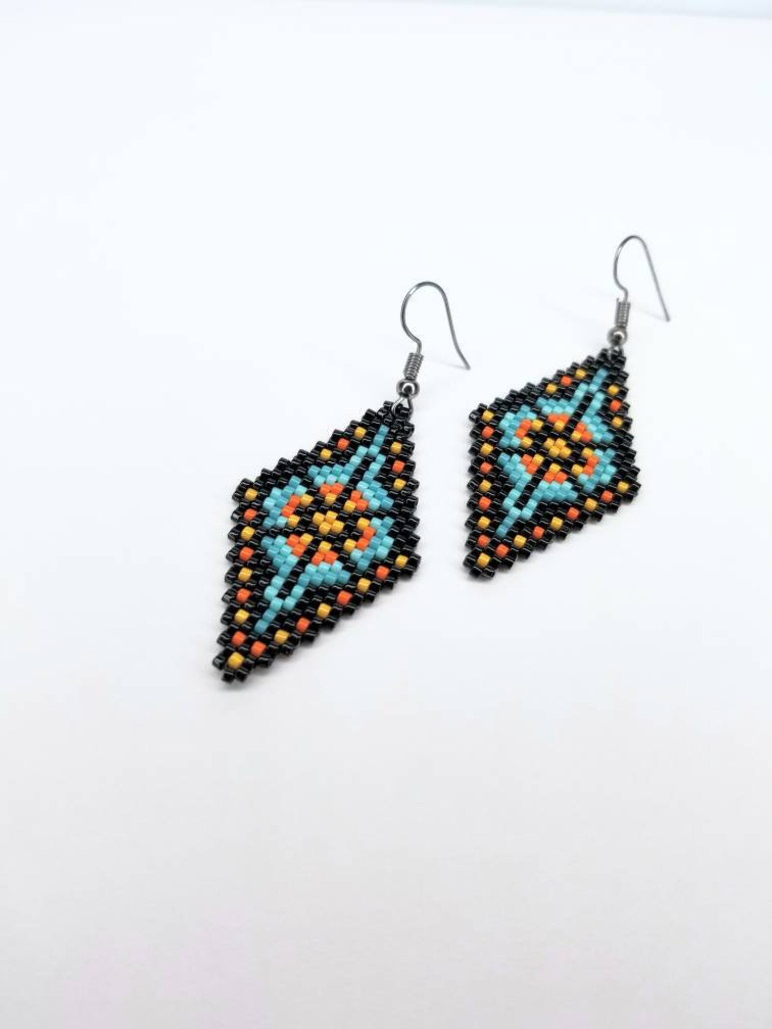 Diamond Shaped Beaded Earrings, Native American Bead Drop Earrings ...