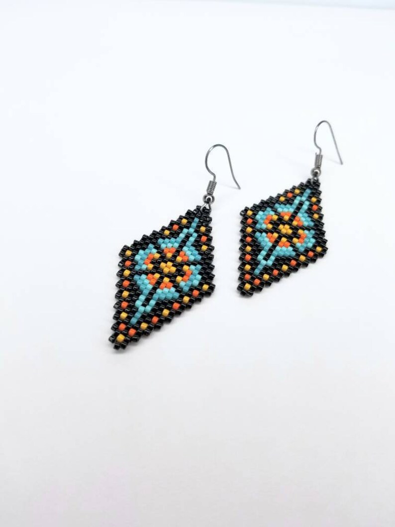 Diamond Shaped Beaded Earrings, Native American Bead Drop Earrings ...