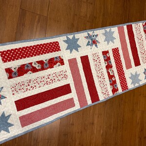 4th of July Table Runner | Quilted Patchwork Table Runner | 4th of July ...