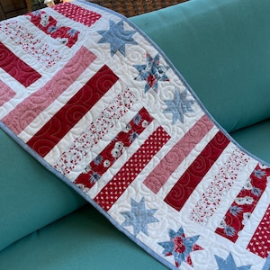 4th of July Table Runner | Quilted Patchwork Table Runner | 4th of July ...