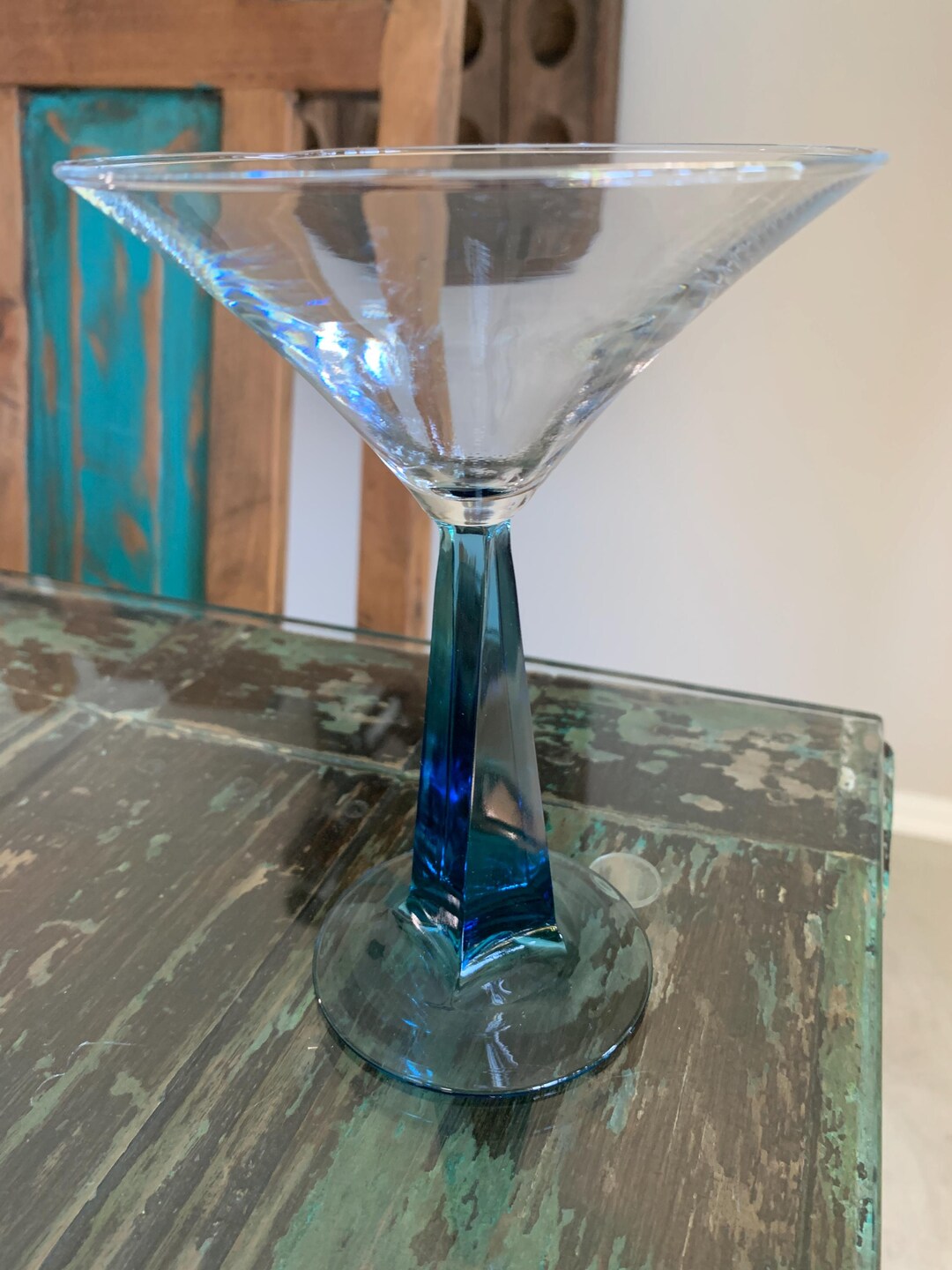 Bombay Sapphire Blue Stem Cocktail Martini Glass/bombay Blue Martini ...