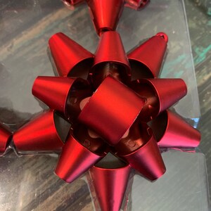 Four Red Metallic Painted Resin Bows/red Christmas Bow Ornaments - Etsy