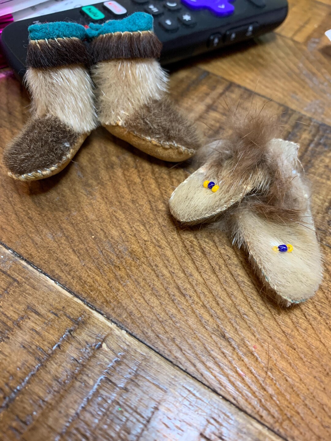Eskimo Miniature Inuit Beaded Mittens and Boots/alaskan Miniature Fur ...
