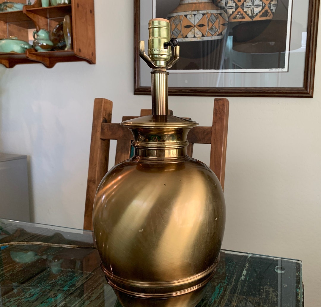 Vintage Solid Brass Table Lamp/heavy Brass MCM Lamp - Etsy